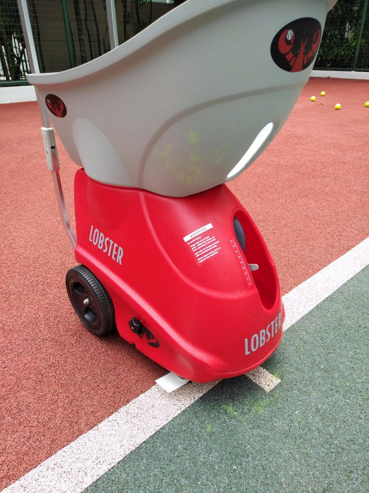 Lobster Elite Liberty - The portable ball machine that challenges ...